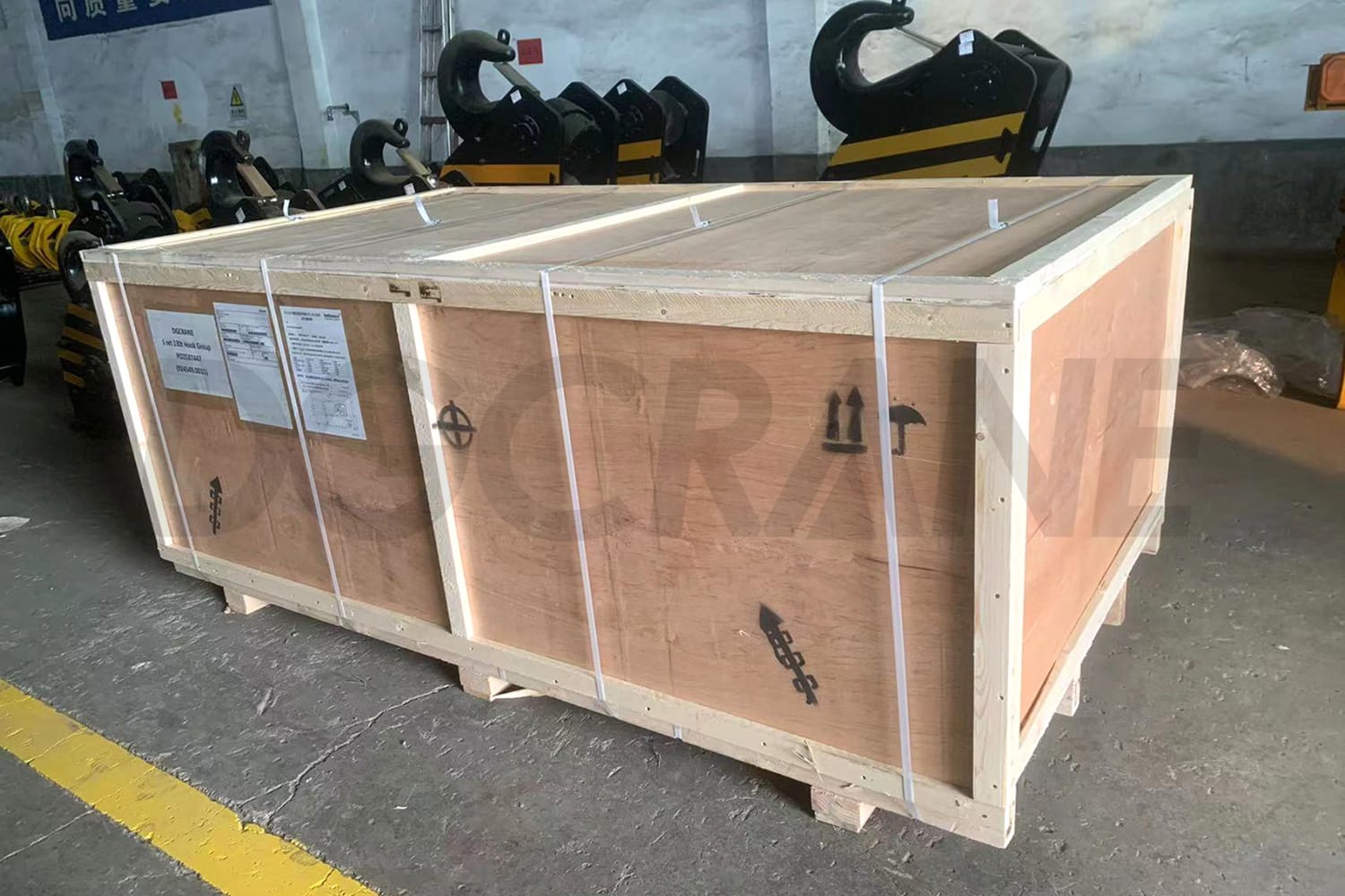 1 set 130t Hook Group levererade till Polen | DGCRANE