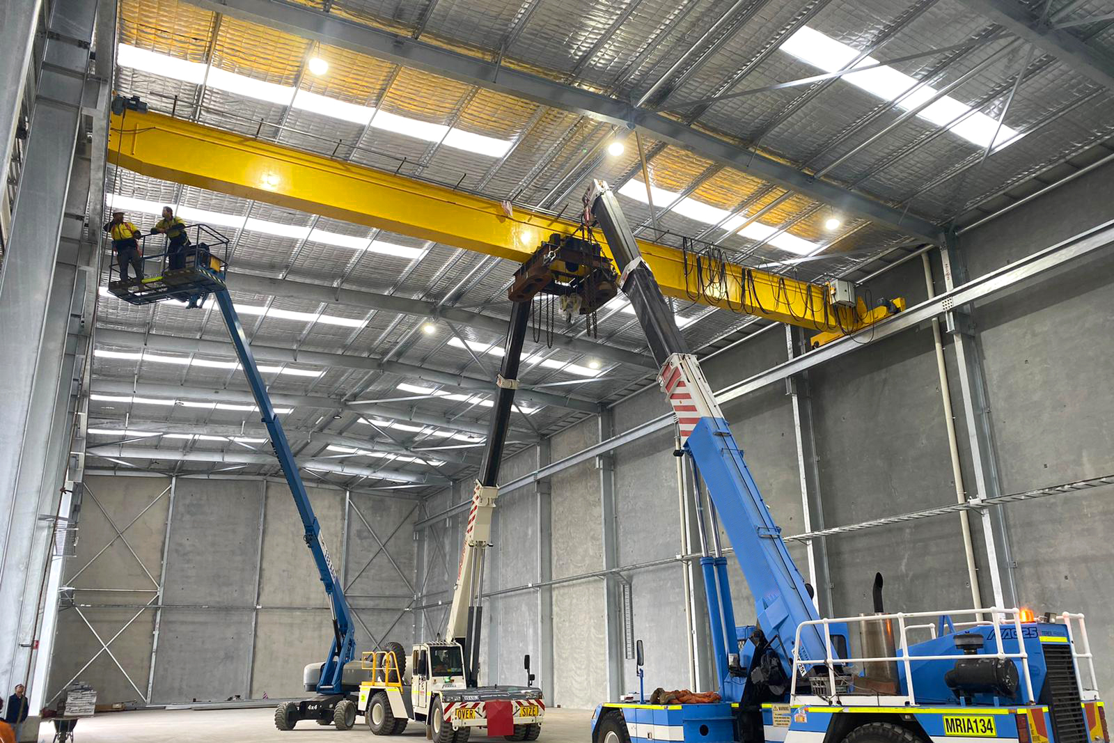 Cần cẩu tiêu chuẩn FEM để bán | DGCRANE