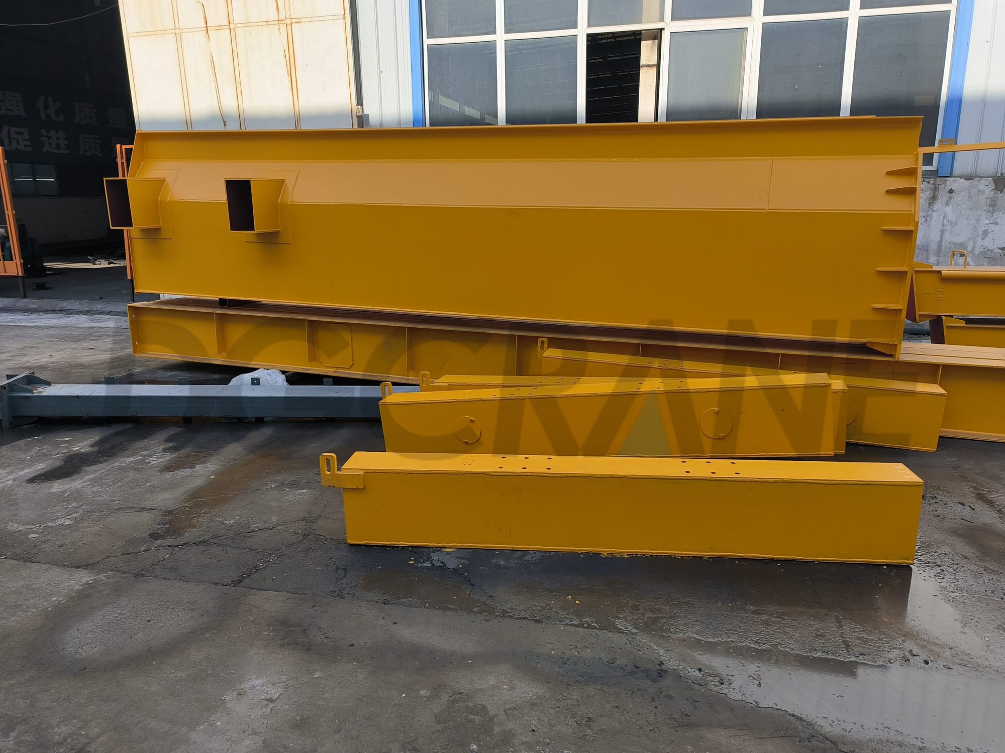 MH 20 ton enkelbalk portalkran levererad till Zimbabwe | DGCRANE