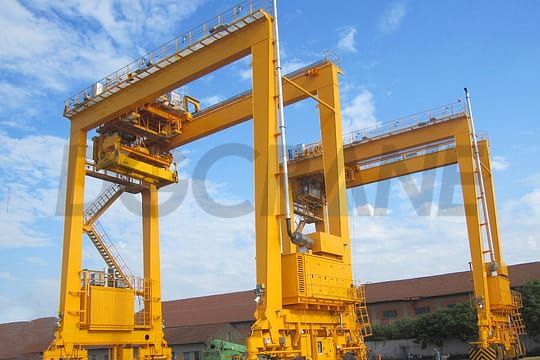 RMG Rail Mounted VS RTG Rubber Tyred Container Gantry Cranes：4 Key ...