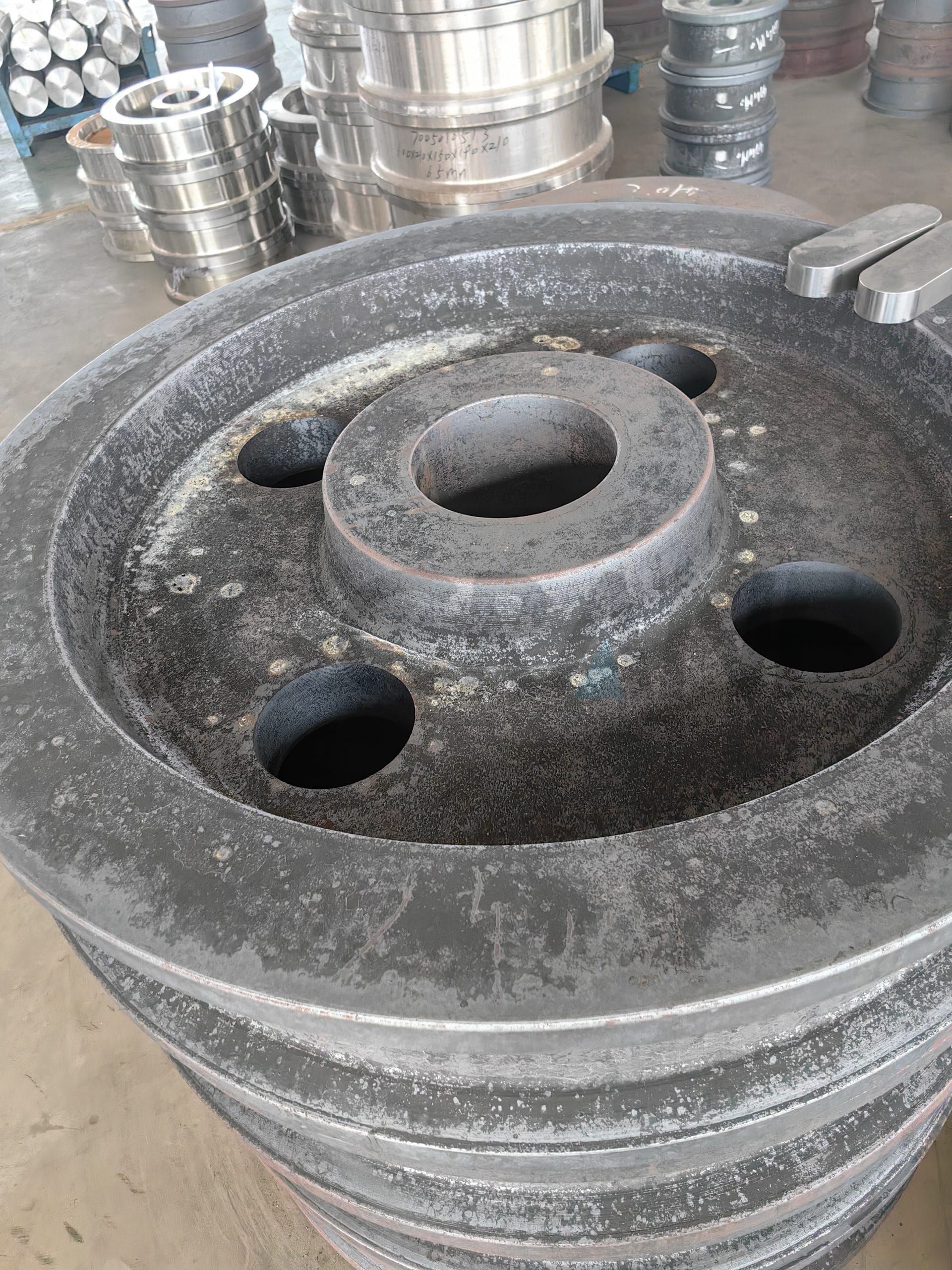 4 Sets Crane Wheels Delivered To Poland | DGCRANE