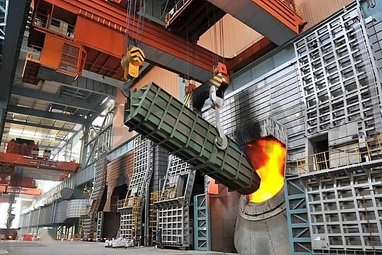 RMG Rail Mounted VS RTG Rubber Tyred Container Gantry Cranes：4 Key ...