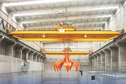 RMG Rail Mounted VS RTG Rubber Tyred Container Gantry Cranes：4 Key ...