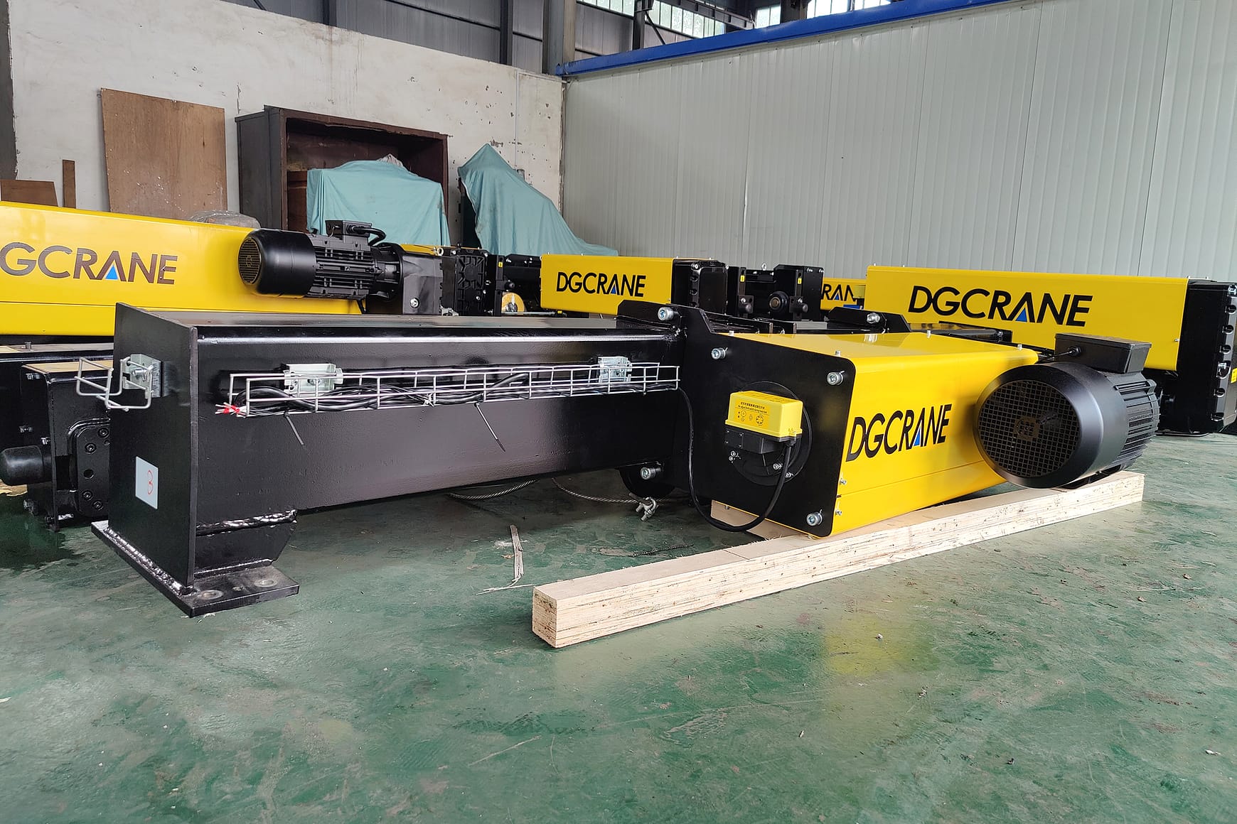 ซัพพลายเออร์รอกสลิงไฟฟ้ามาตรฐาน FEM | DGCRANE