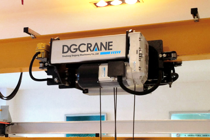 ขายเครนเหนือศีรษะมาตรฐาน FEM | DGCRANE