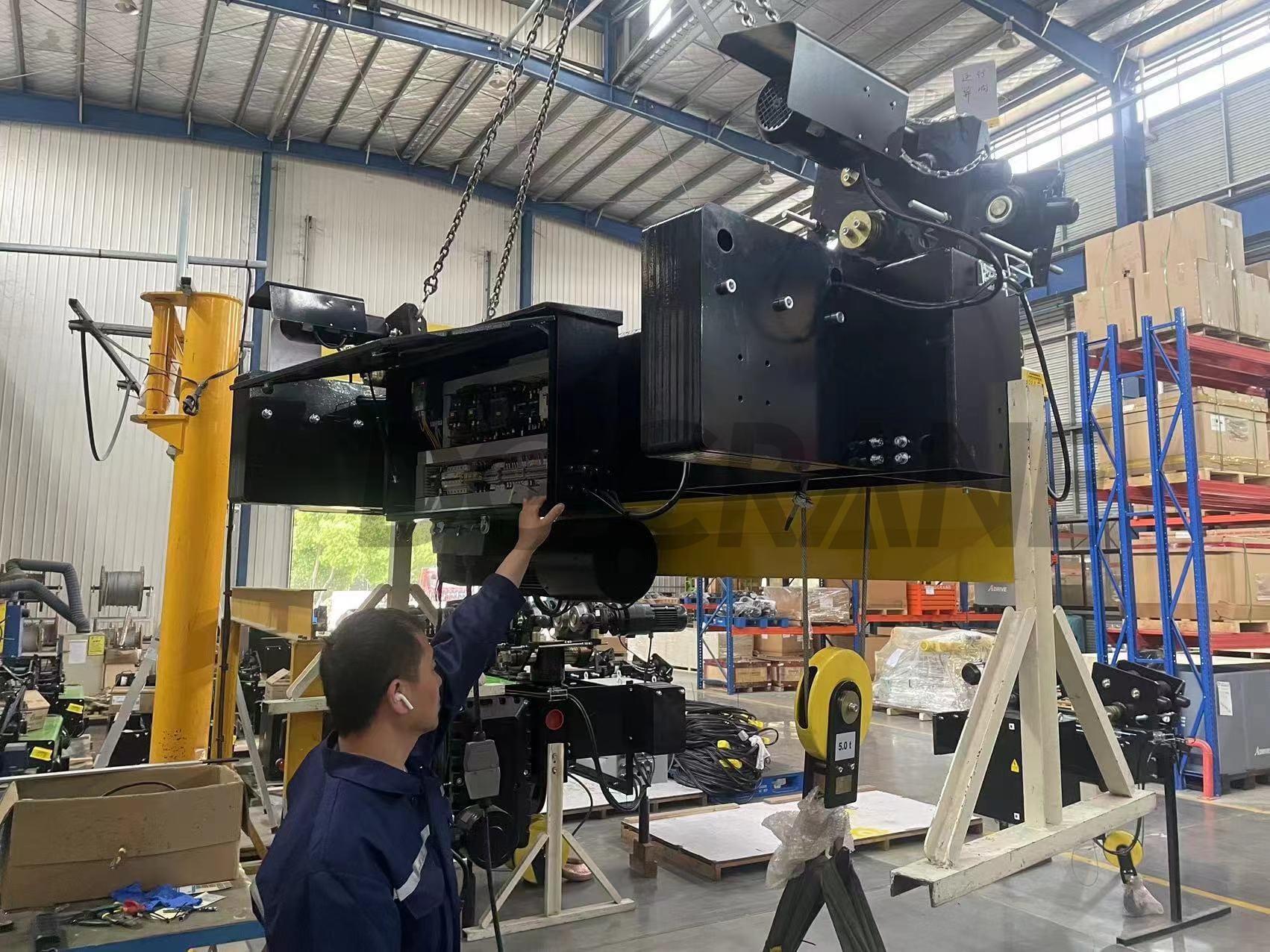 European Type Wire Rope Hoist With High Lifting Height For Bhutan Customer | DGCRANE