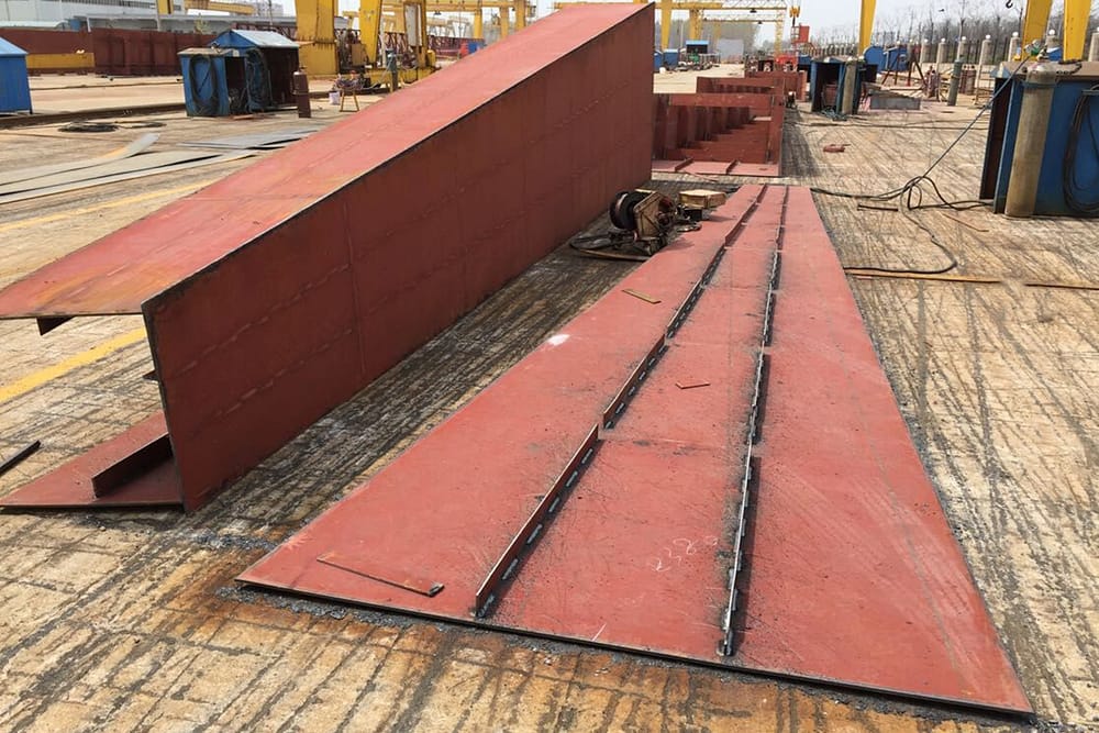 Double Girder Gantry Cranes Price | DGCRANE