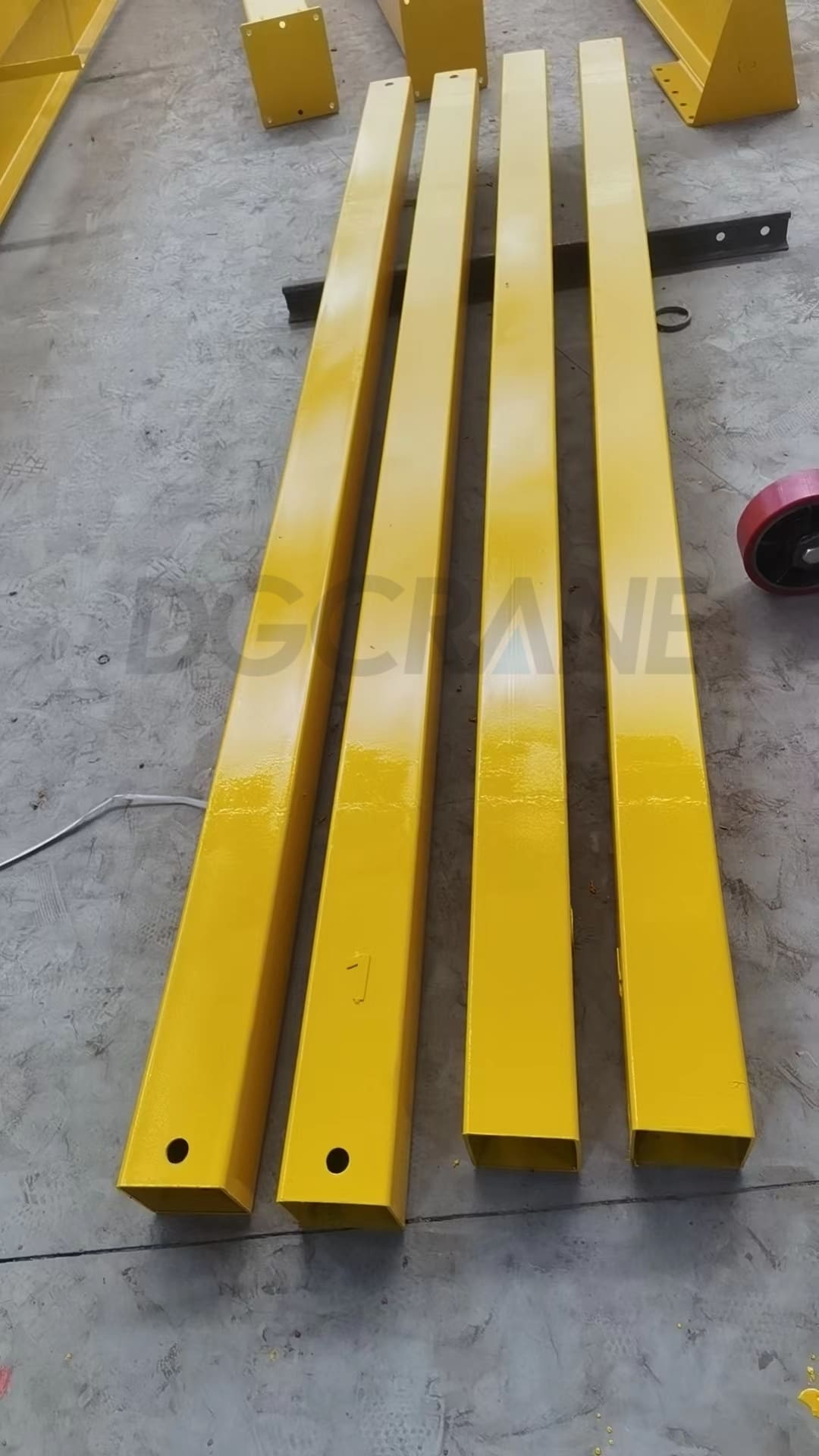 Customized Portable Gantry Crane Delivery to Argentina | DGCRANE