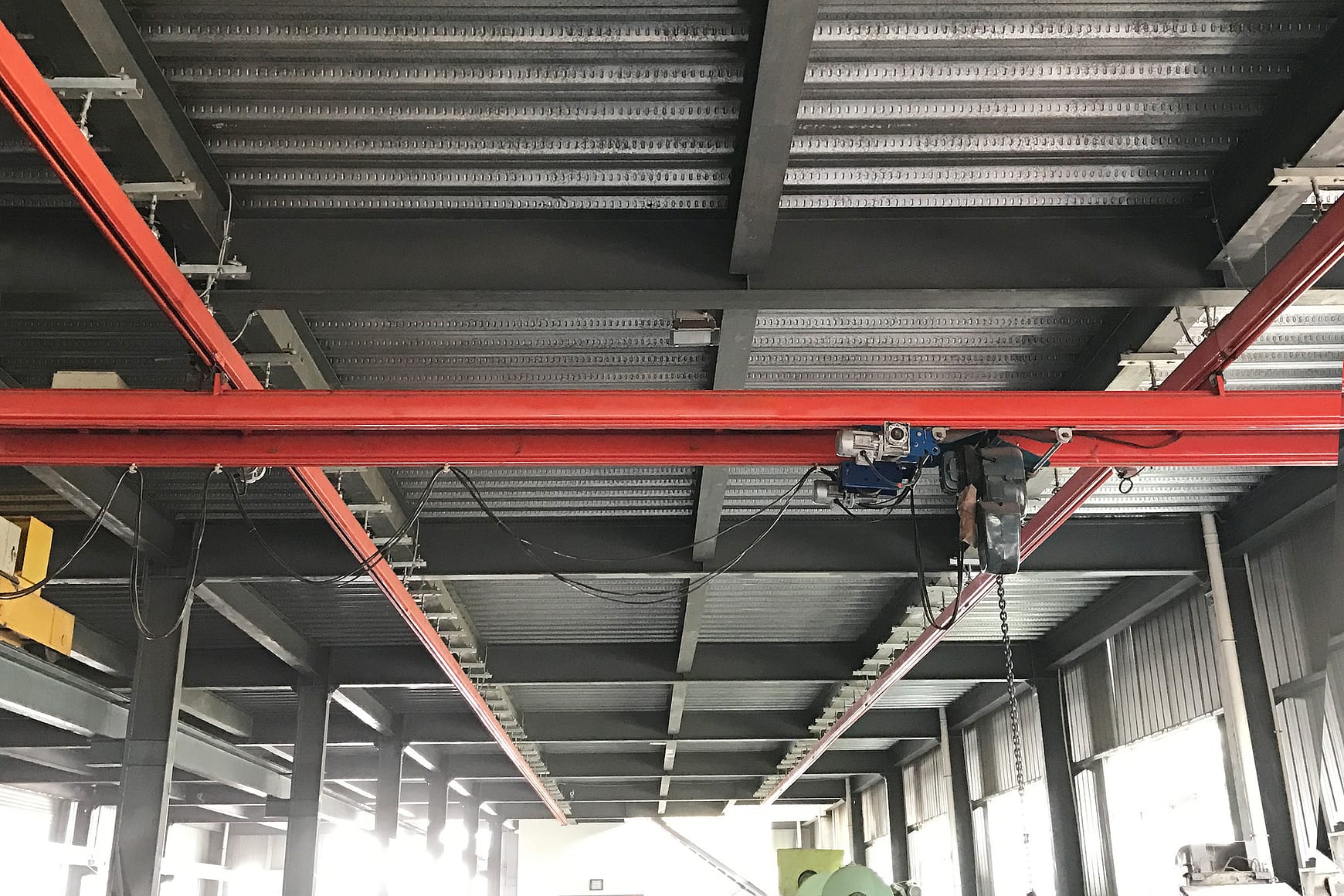 Workstation Overhead Cranes Manufacturer In China | DGCRANE