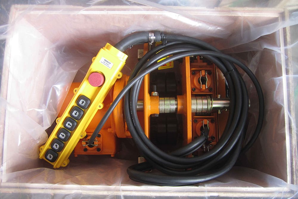 Chain Hoists Manufacturer In China | DGCRANE