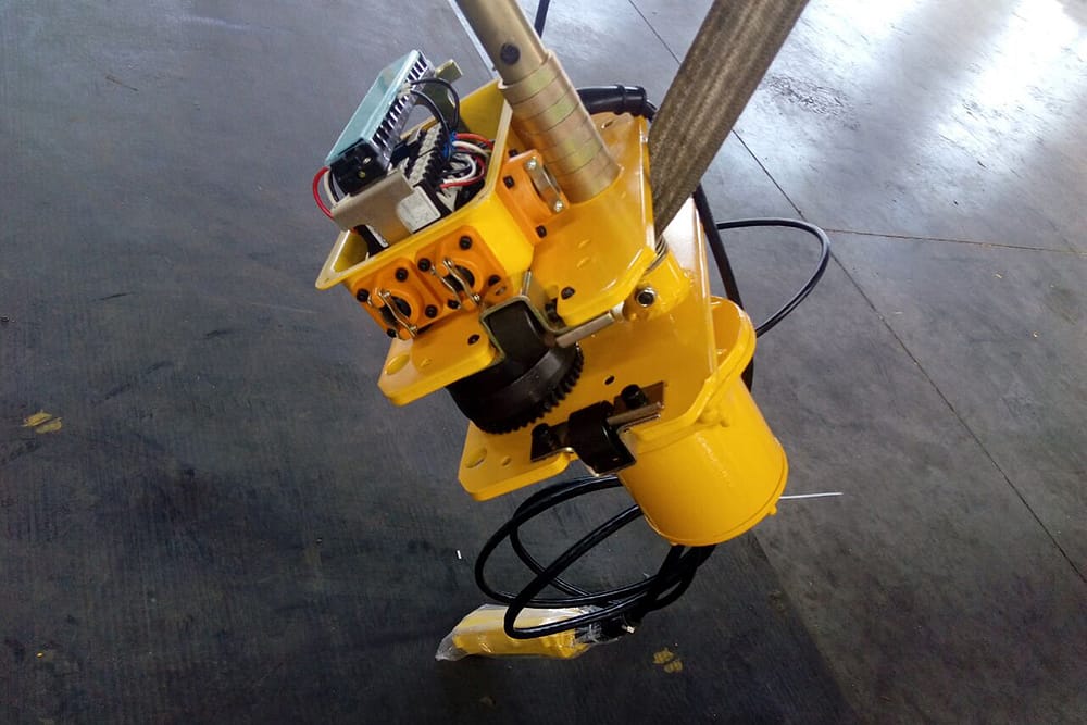 Chain Hoists Manufacturer In China | DGCRANE