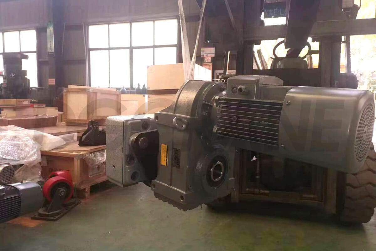 4 sets of 250mm DRS wheel with motor exported to Mongolia | DGCRANE