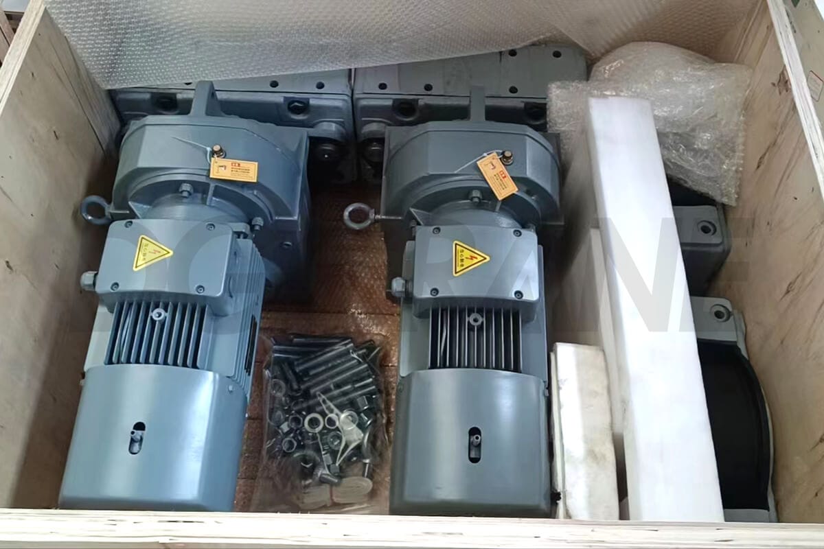 4 sets of 250mm DRS wheel with motor exported to Mongolia | DGCRANE